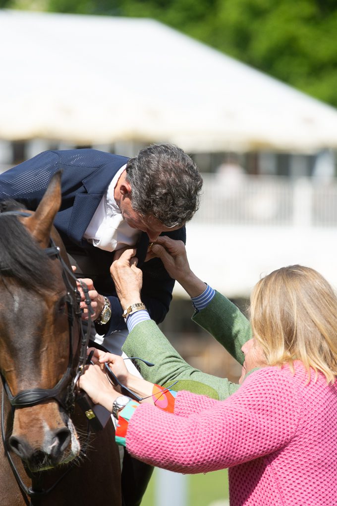 Goldenes Reitabzeichen für Pato Muente - Reitsport Portal