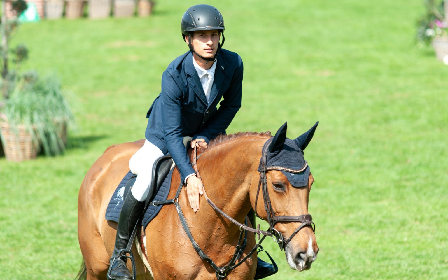Marvin Jüngel feiert mit Balou's Erbin seinen zweiten Derbysieg ...